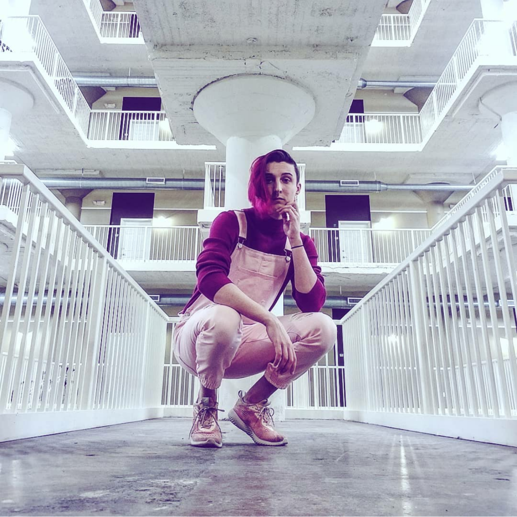 Valentine Presents First Single "Falling" Off Debut Album