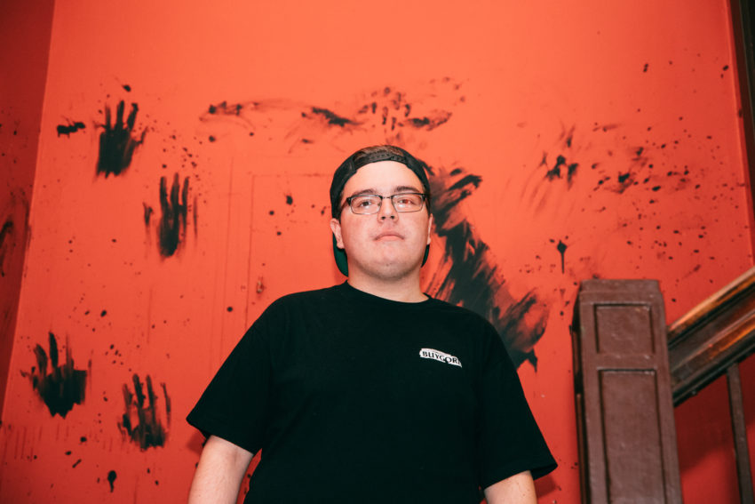 PREMIERE: Ray Volpe Lets Loose On New Single "Save Me"