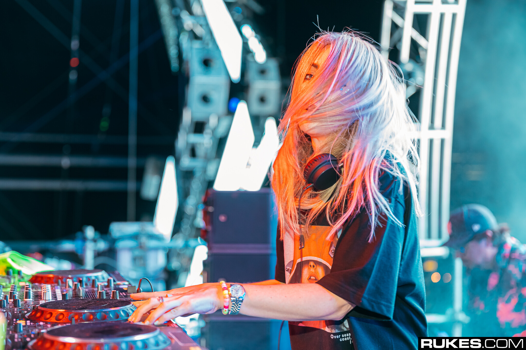 WATCH: Relive Brownies & Lemonade And Proximity's Digital Mirage ...