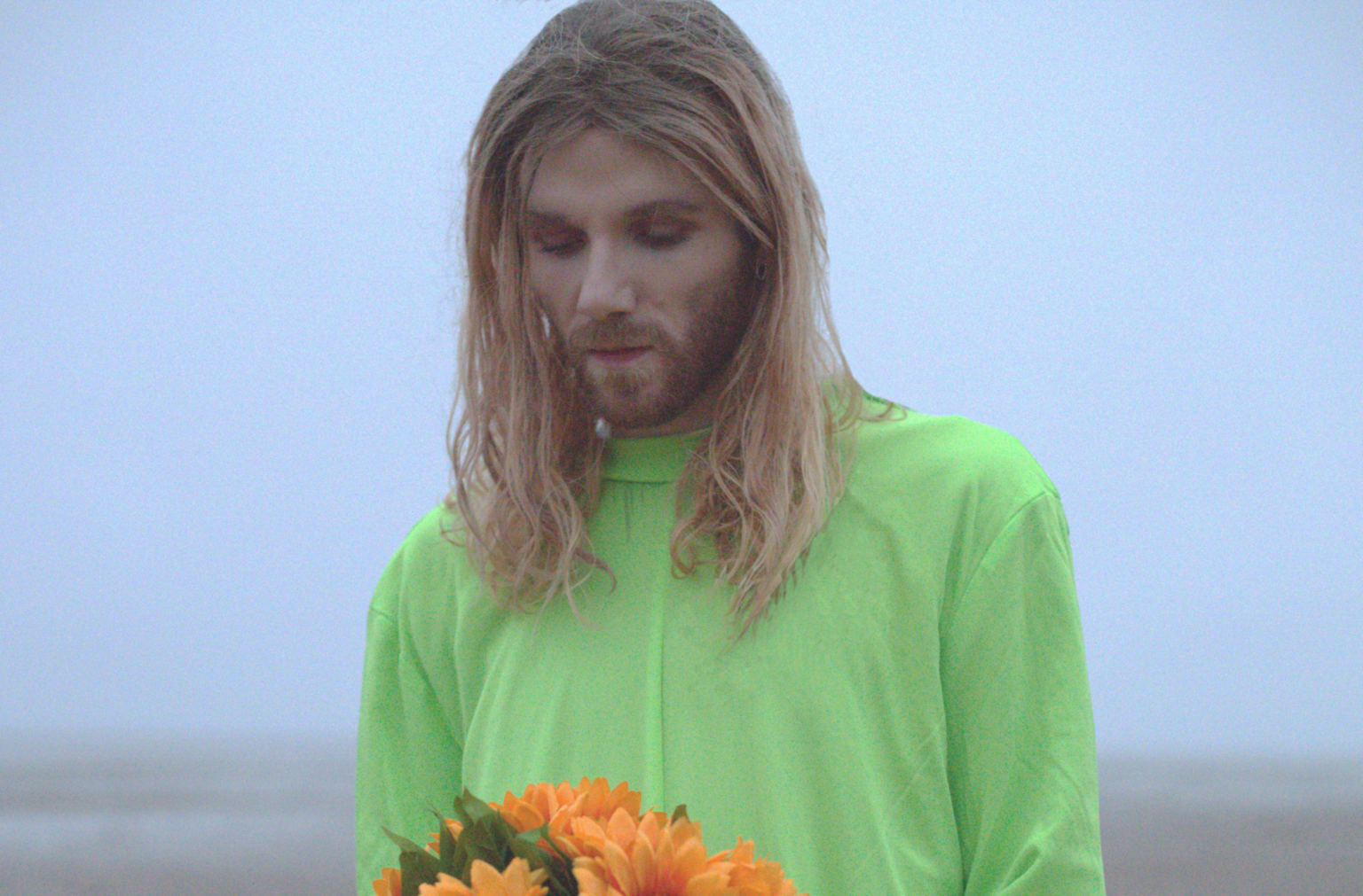 LISTEN: Nathan Day Shares Impressive New "She Came Down From The Stars ...